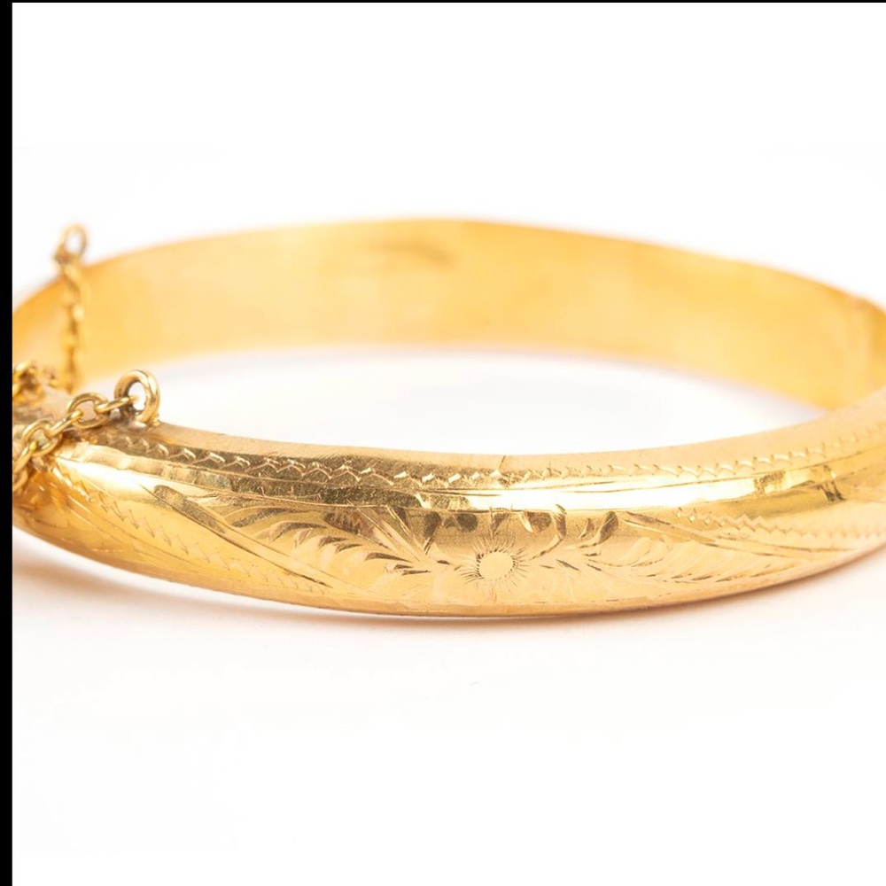 18k Solid Gold Bangle Bracelet - Gem